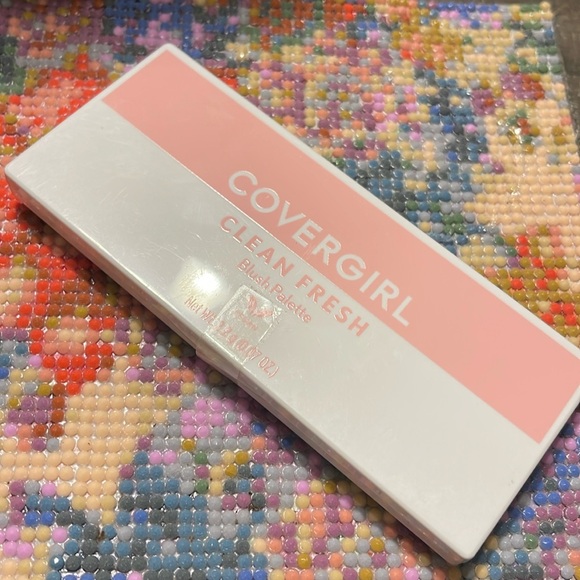Covergirl Clean Fresh Blush Palette